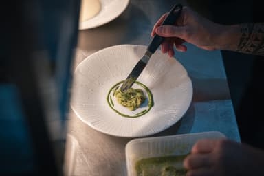 Shelly — Cinematic dining in Caulfield, Melbourne